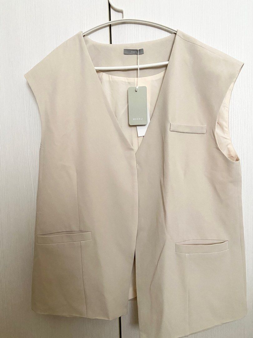 全新吊牌 meier q oversized 質感無領西裝背心 冷杏, 她的時尚, 上衣, 背心、無袖在旋轉拍賣