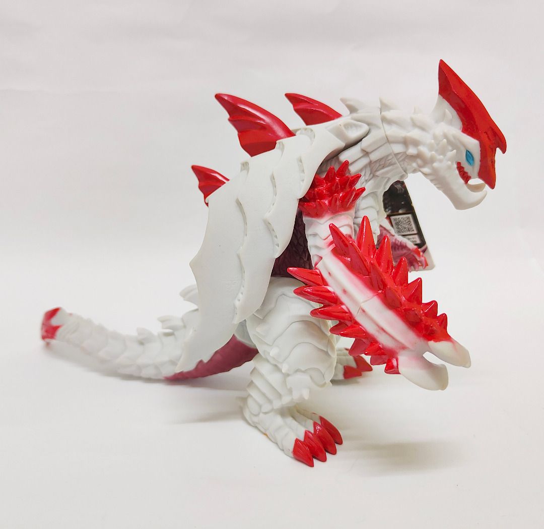 BANDAI Ultraman Kaiju Monster DX - Snake Darkness, Hobbies & Toys, Toys ...