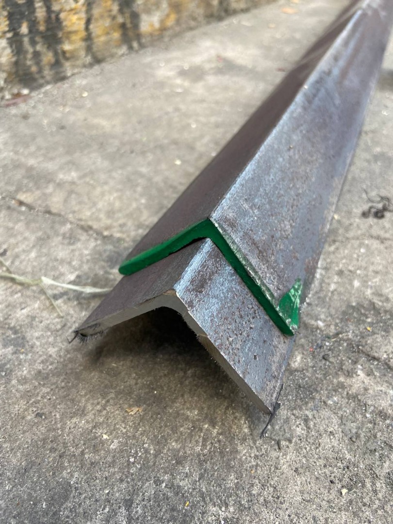 BI ANGLE BAR, Commercial & Industrial, Industrial Equipment on Carousell