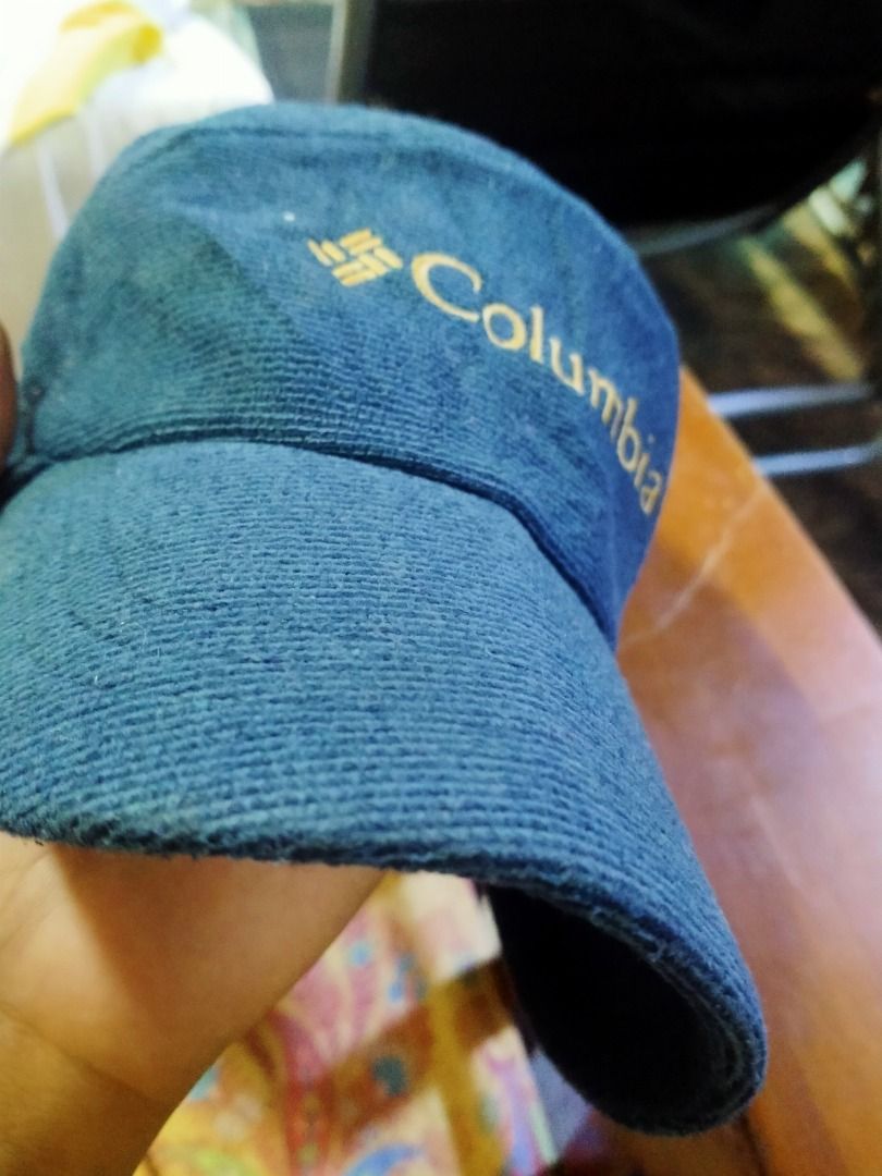 Columbia hiking hat, Men's Fashion, Watches & Accessories, Caps & Hats ...