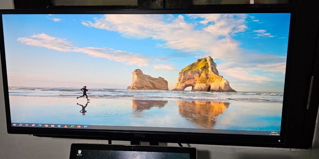 Dell Ultrasharp U2913WMt, Computers & Tech, Parts & Accessories ...