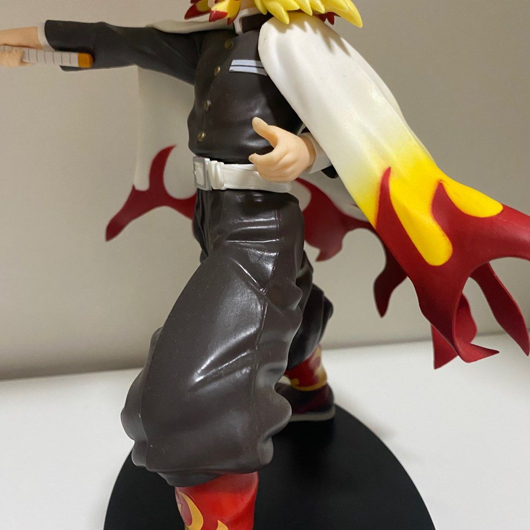 Demon Slayer Kyojuro Rengoku Merchandise, Hobbies & Toys, Memorabilia ...