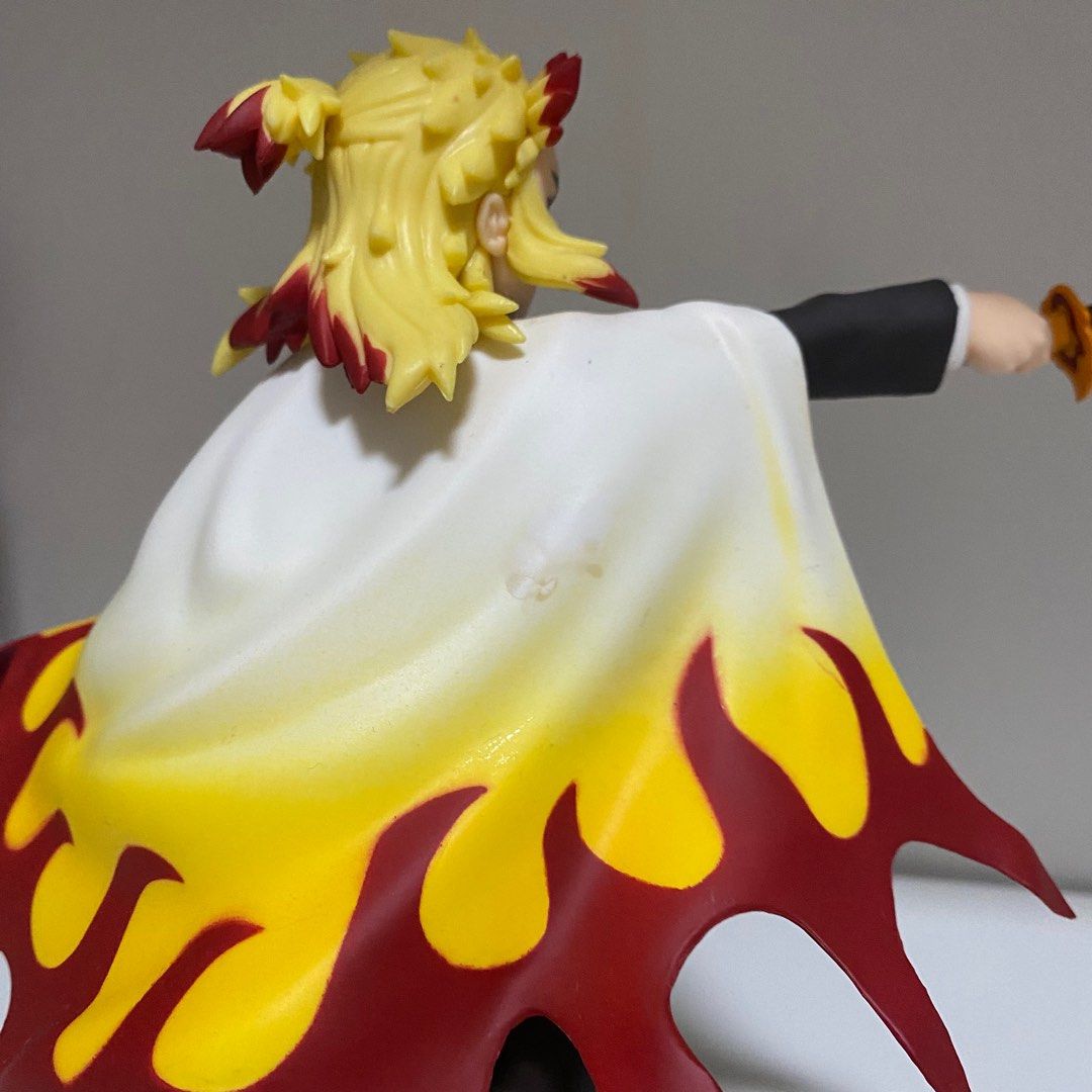 Demon Slayer Kyojuro Rengoku Merchandise, Hobbies & Toys, Memorabilia ...