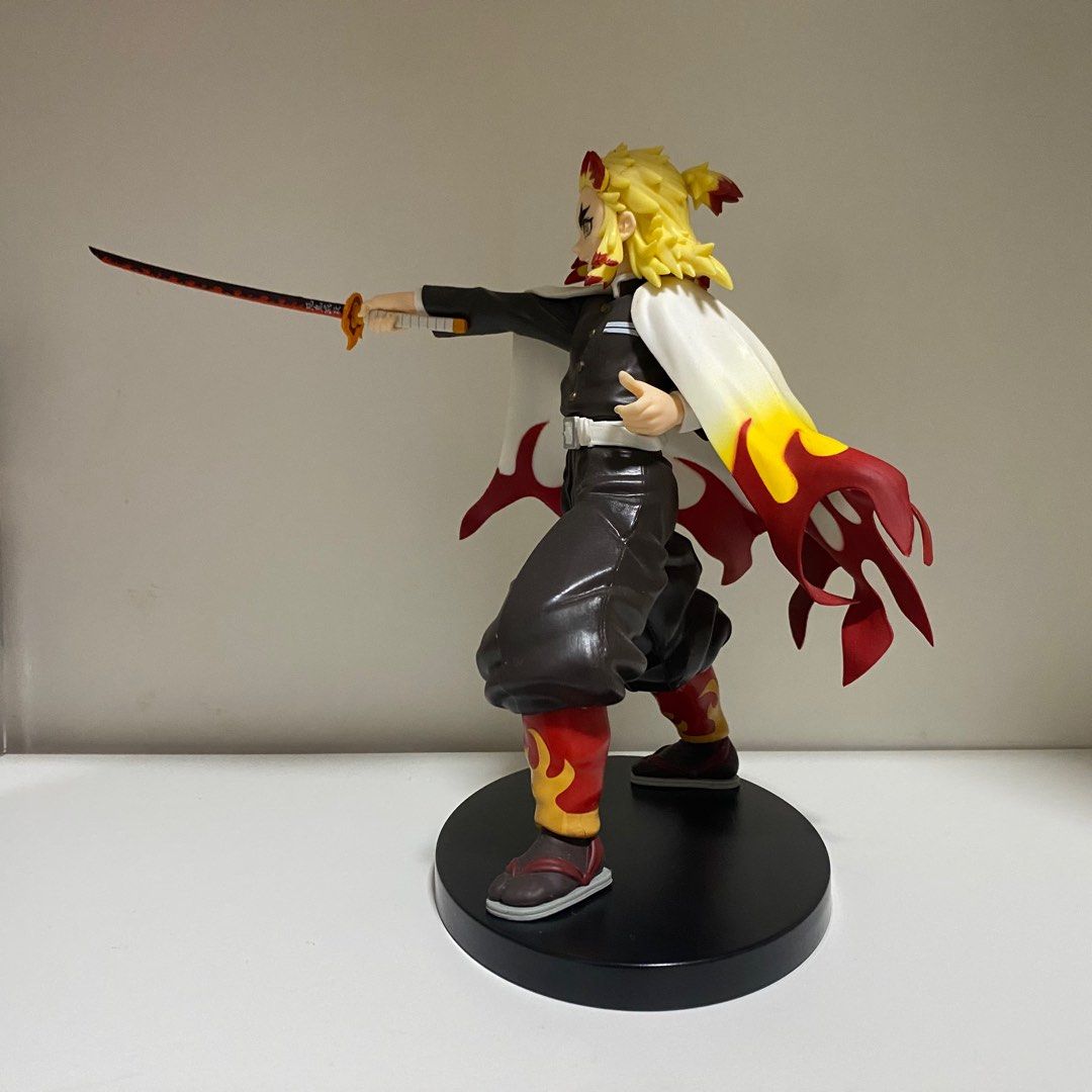 Demon Slayer Kyojuro Rengoku Merchandise, Hobbies & Toys, Memorabilia ...