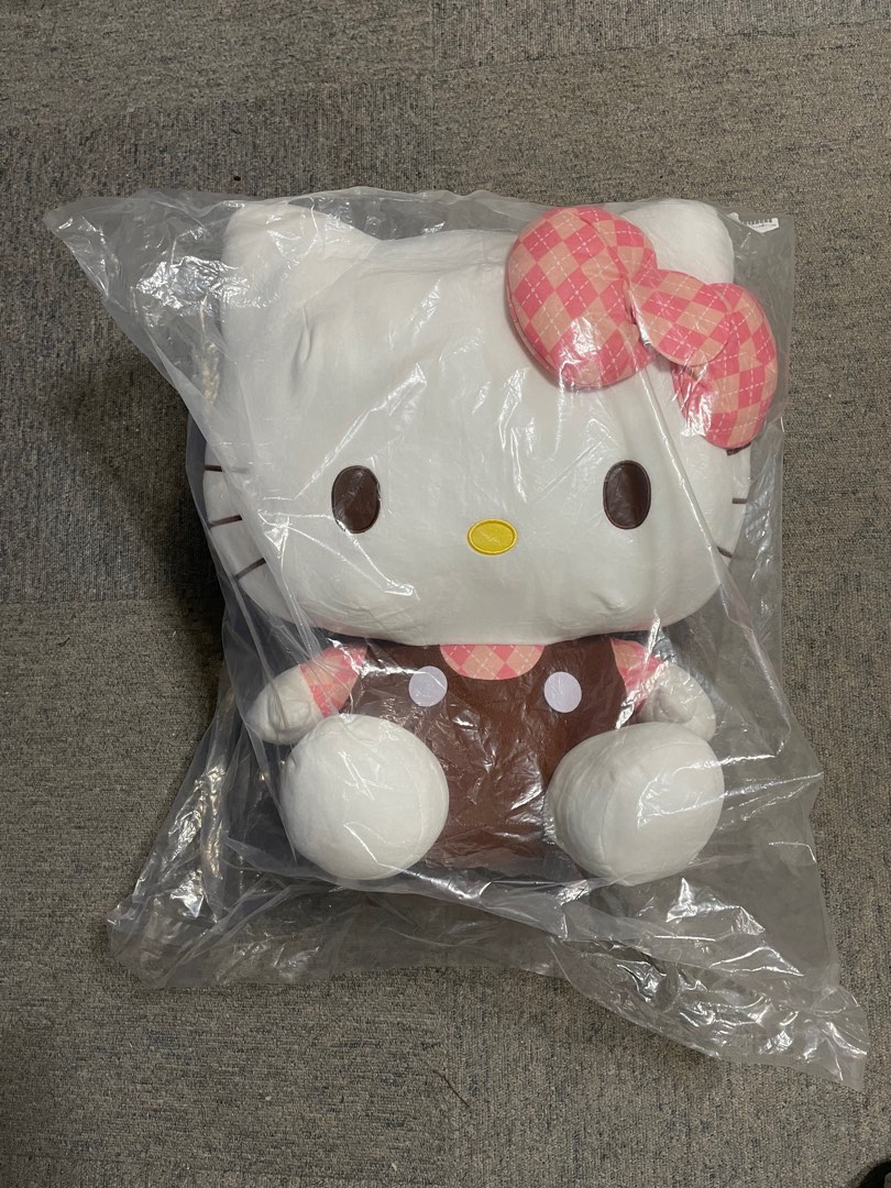 EIKOH Hello Kitty Big Stuffed Toy, Hobbies & Toys, Toys & Games on Carousell