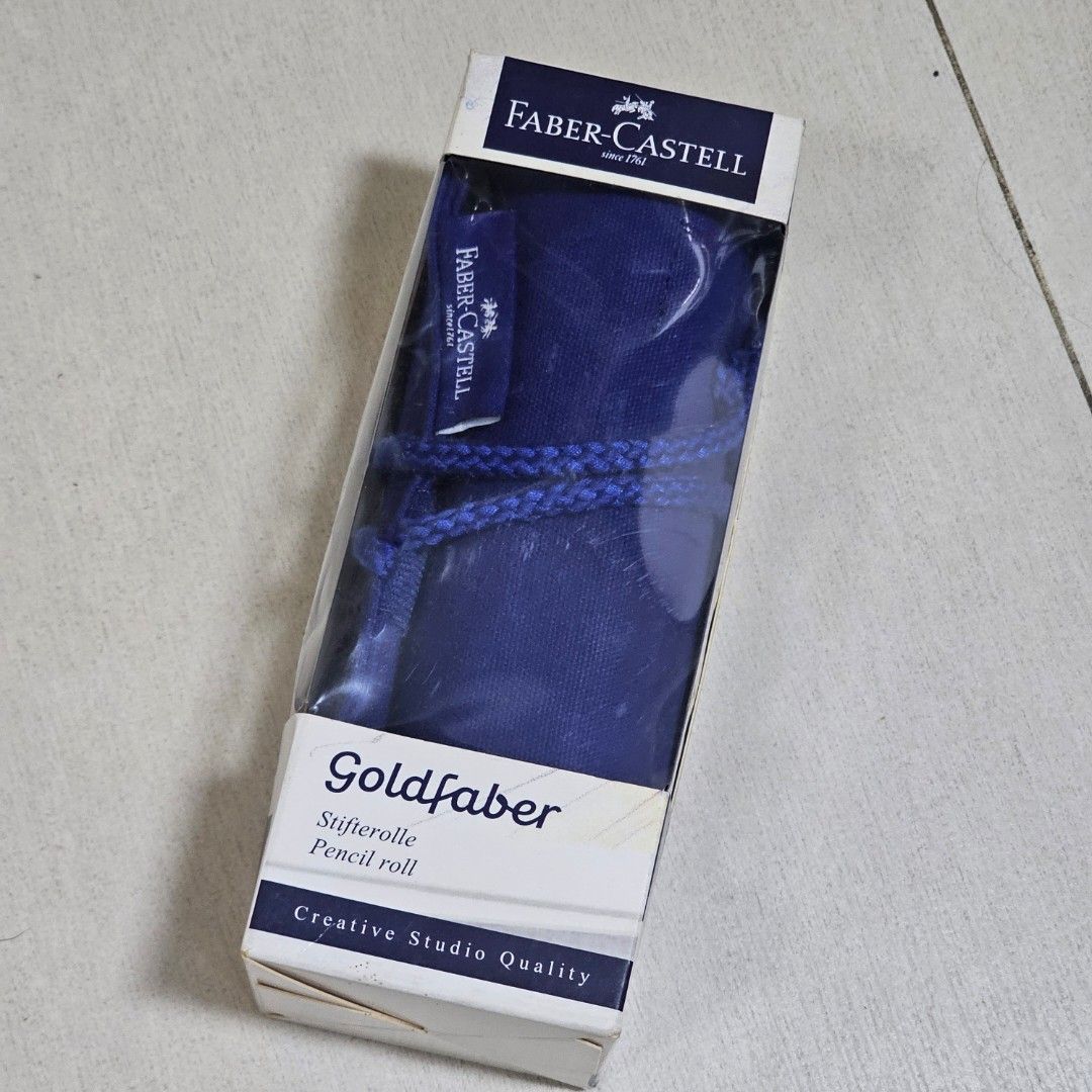 Faber Castell GoldFaber Color Pencil Roll, Hobbies & Toys, Stationery ...