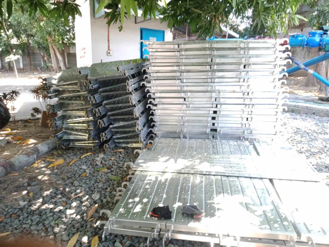 FLATFORM/CATWALK (SCAFFOLDING), Commercial & Industrial, Construction ...