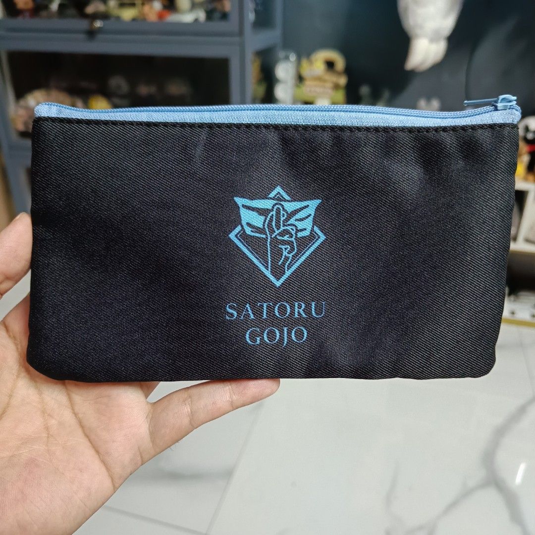 Jujutsu Kaisen Satoru Gojo Flat Pouch, Hobbies & Toys, Toys & Games on ...