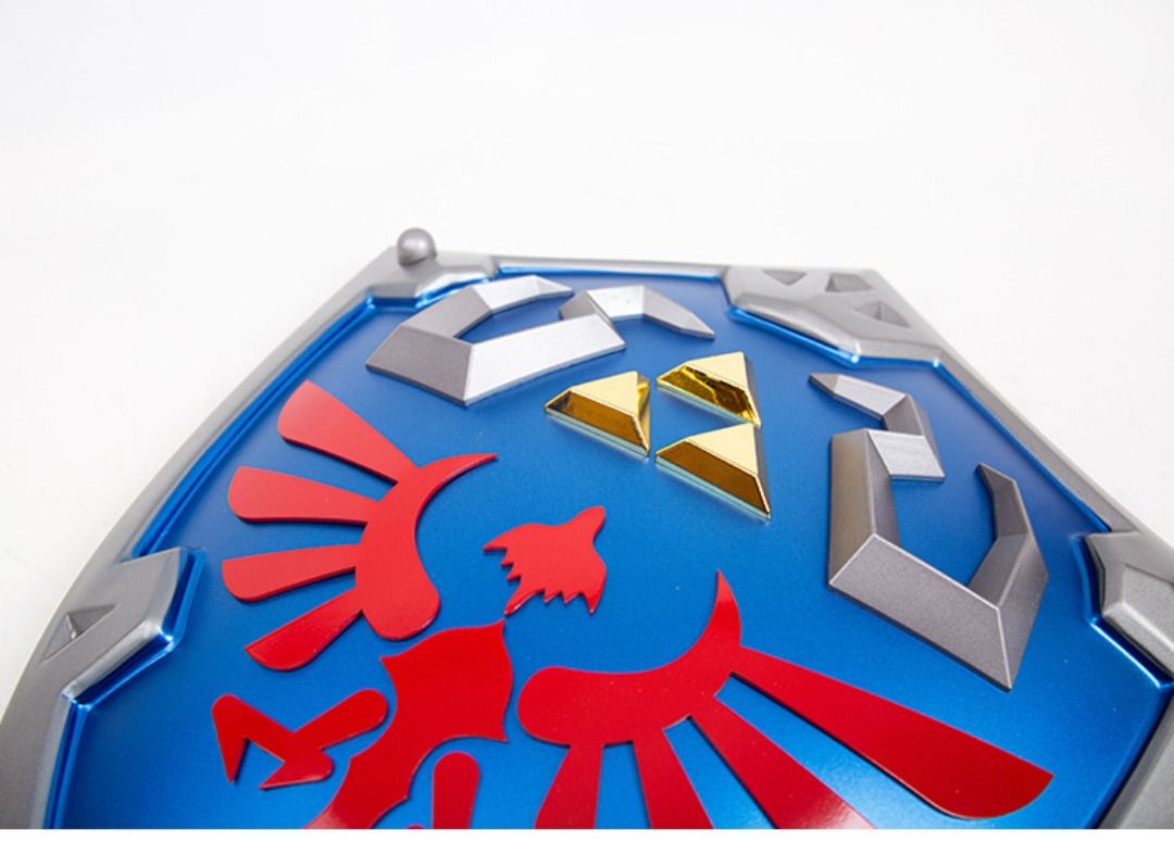 Legend of Zelda Life Size Zelda Hylian Shield action figure cosplay ...