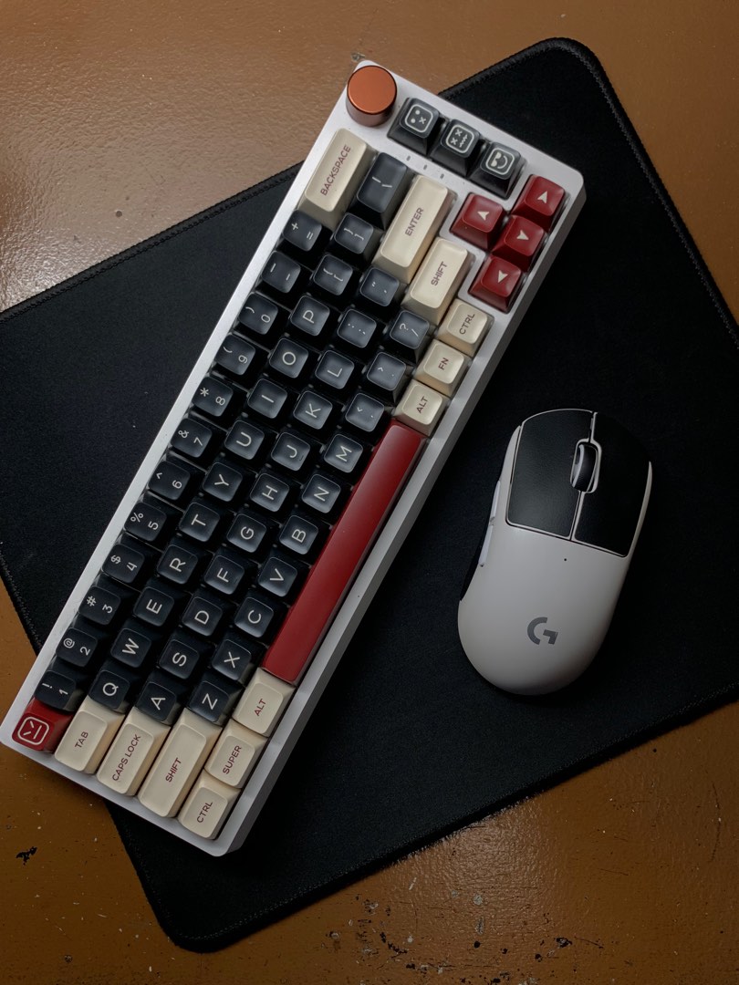 Logitech Superlight, Computers & Tech, Parts & Accessories, Mouse ...