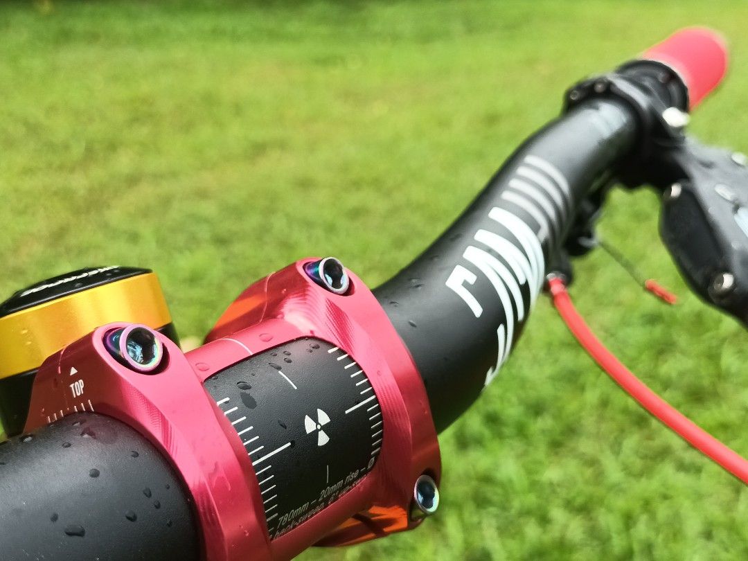 Nukeproof Scout V3 Yellow Hardtail 27.5 (S), Sports Equipment, Bicycles ...