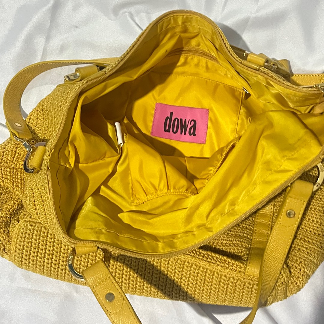 ORIGINAL DOWA YELLOW TOTE BAG/ TAS KUNING DOWA, Fesyen Wanita, Tas ...