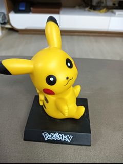 Pokémon Pikachu, Hobbies & Toys, Toys & Games on Carousell