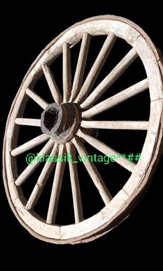 Roda dokar/delman jaman doeloe,bobot berat banget, Antik, Lainnya di ...