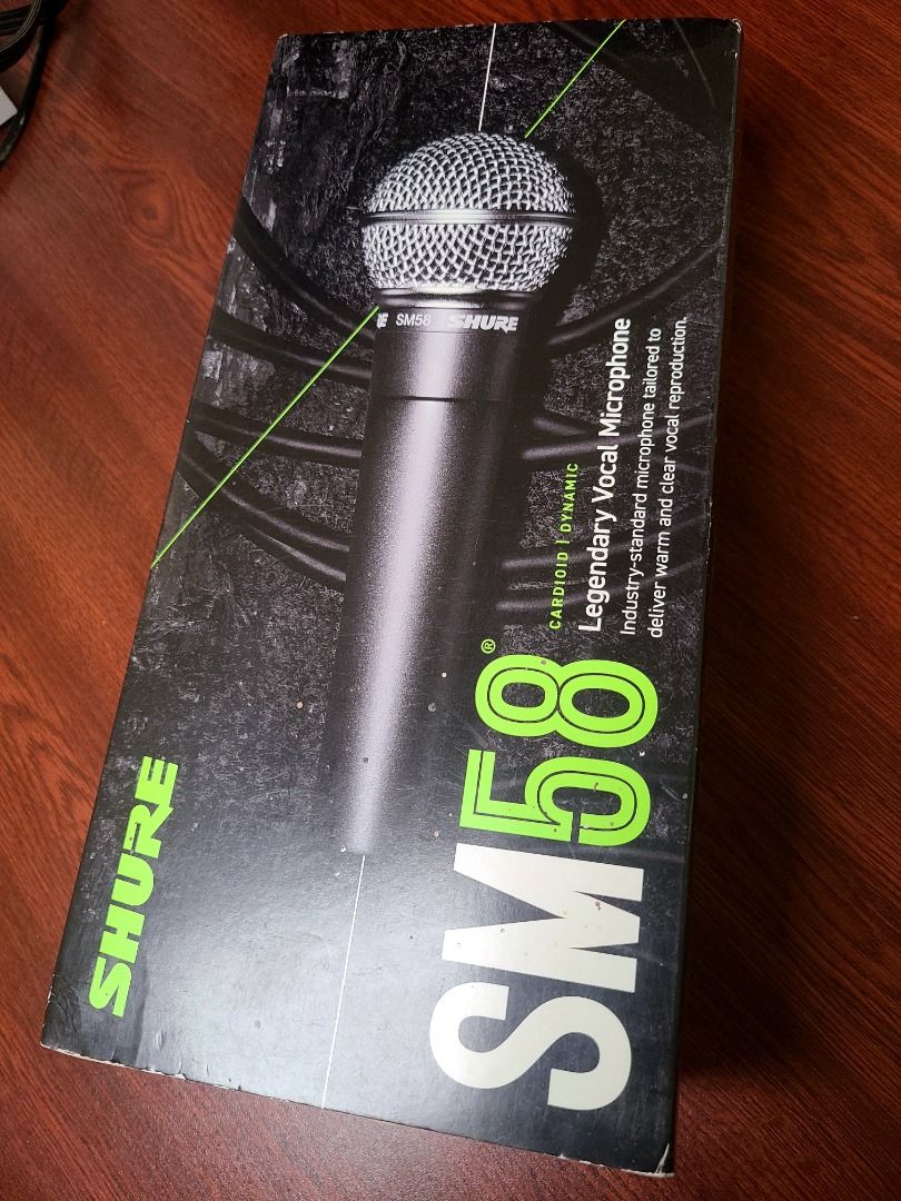 Shure SM58 high-end microphone complete with box + Shure windscreen all ...