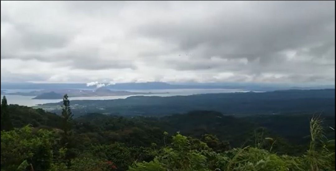 Tagaytay-Laurel Overlooking along Tagaytay-Nasugbu National Road ...