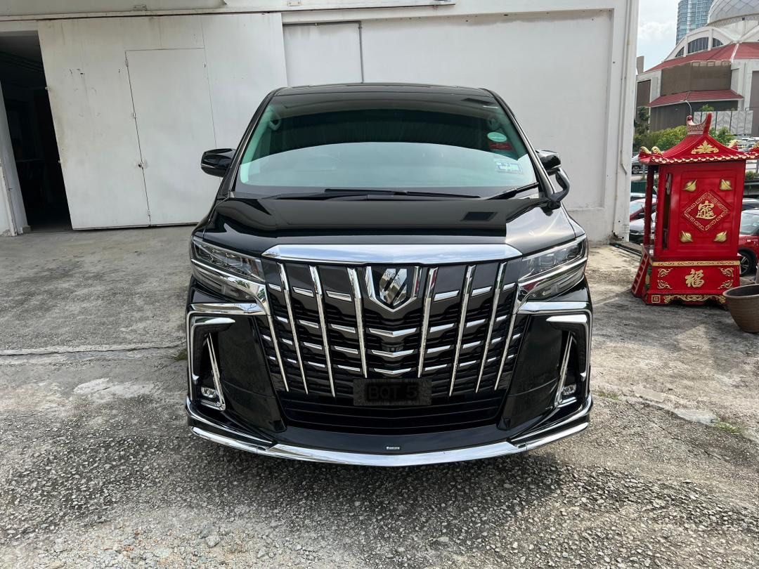 Toyota Alphard 2.5 SC 2016, Cars, Cars for Sale on Carousell