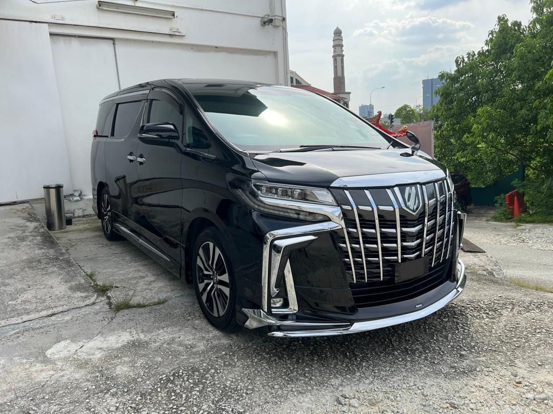Toyota Alphard 2.5 SC 2016, Cars, Cars for Sale on Carousell