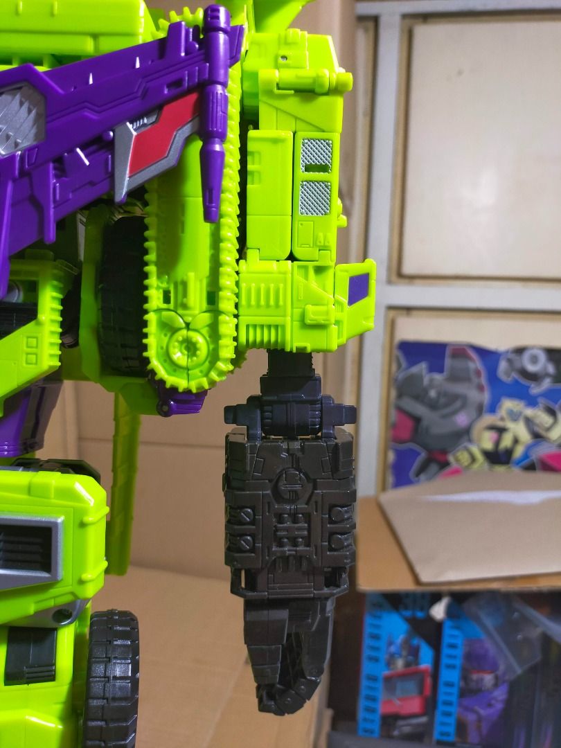 TRANSFORMERS COMBINER WARS DEVASTATOR (TITAN CLASS), Hobbies & Toys ...