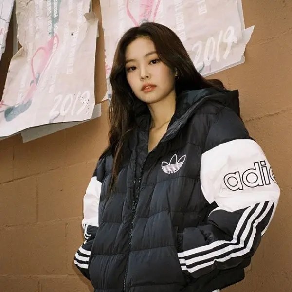 Adidas Originals cropped puffer jacket (Blackpink Jennie same jacket ...