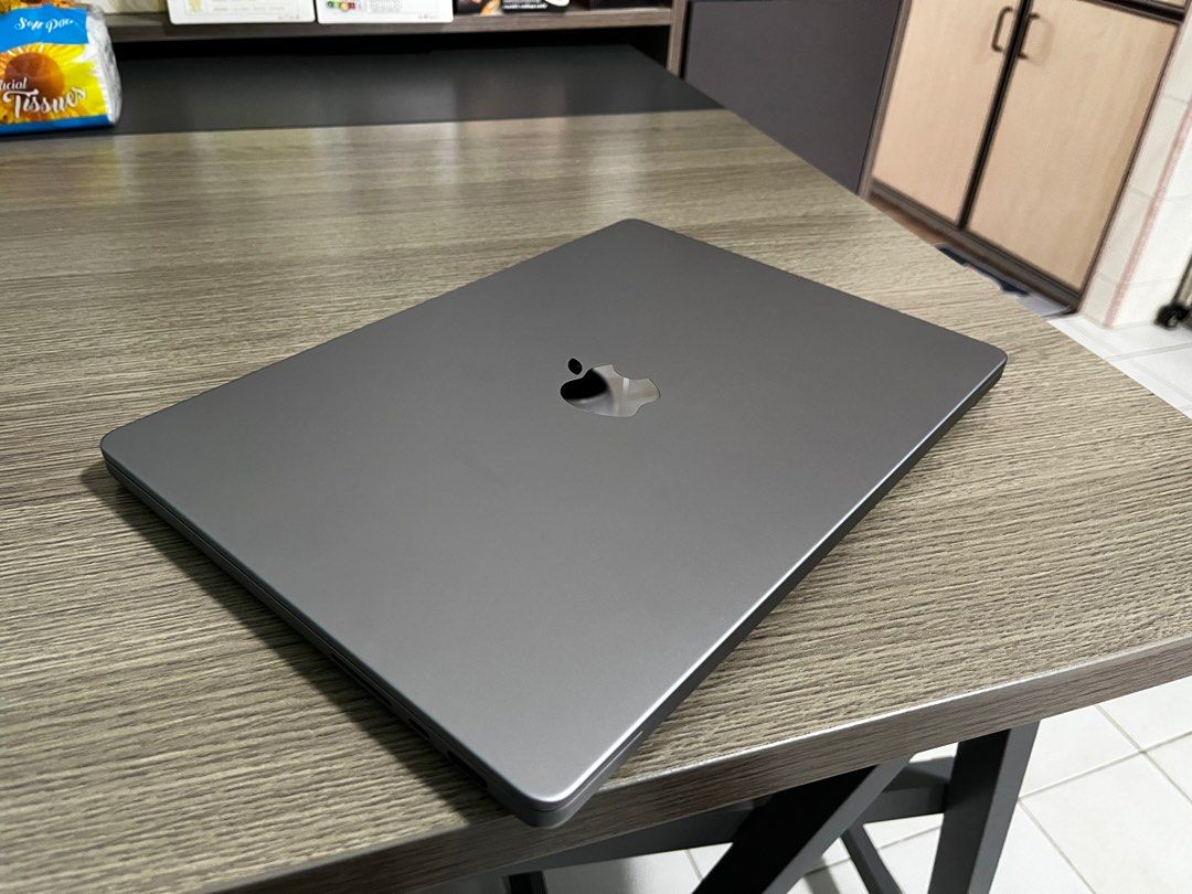 Apple Macbook Pro 14 - M1 Pro - Space Grey - AppleCare+, Computers ...