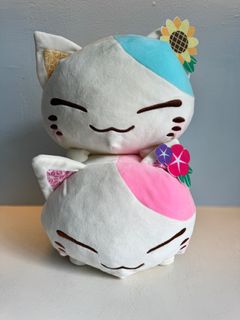 Brand New Funclaw Cute HUGE MEDIUM Furry Fortune Huat Cat, Hobbies ...