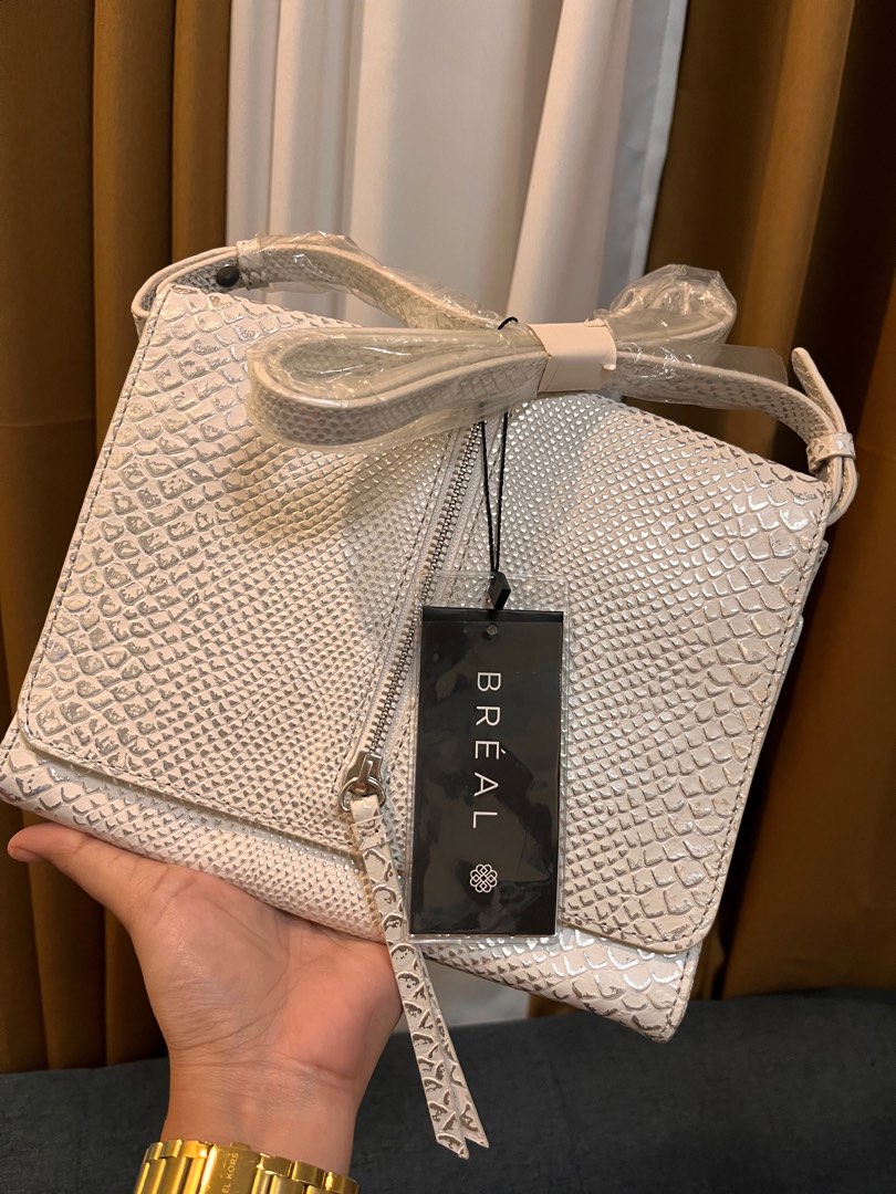 Brandnew/Unused Breal White Snake Metallic Crossbody/Sling Bag, Women's ...