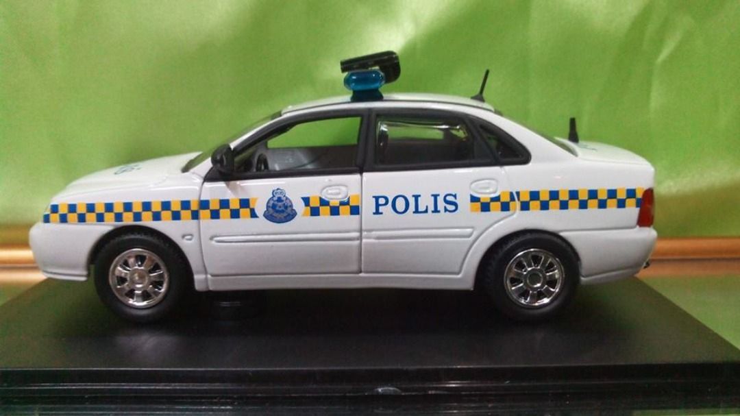 Diecast Proton Waja Polis PDRM Scale 1:32, Hobbies & Toys, Toys & Games ...