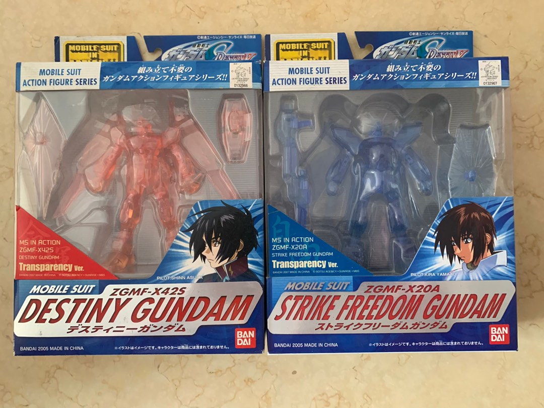 高達 Gundam MIA 透色版 Strike Freedom Destiny , 興趣及遊戲, 玩具 & 遊戲類 - Carousell