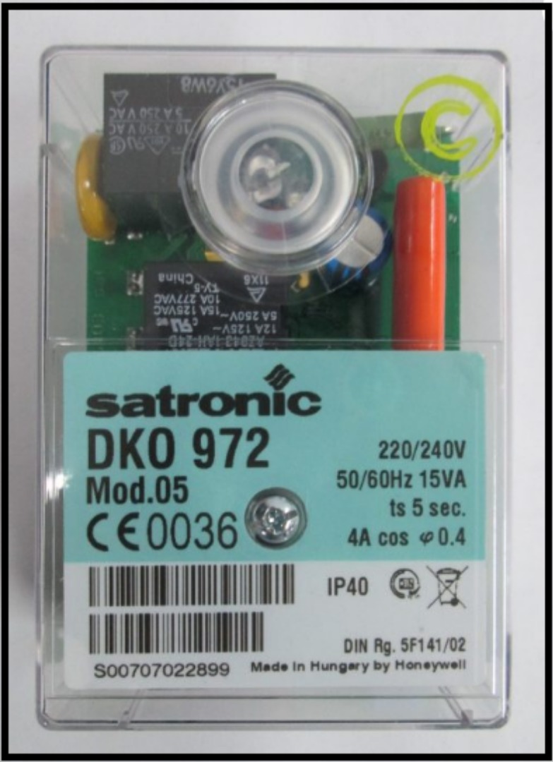 Honeywell (Satronic) Burner Controller Type: DKO 972 Mod.05 (ts 5 sec ...