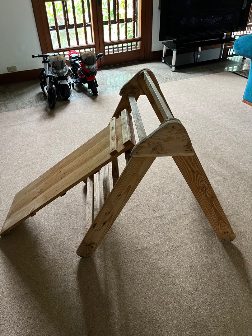 Montessori Pikler Triangle, Babies & Kids, Infant Playtime on Carousell