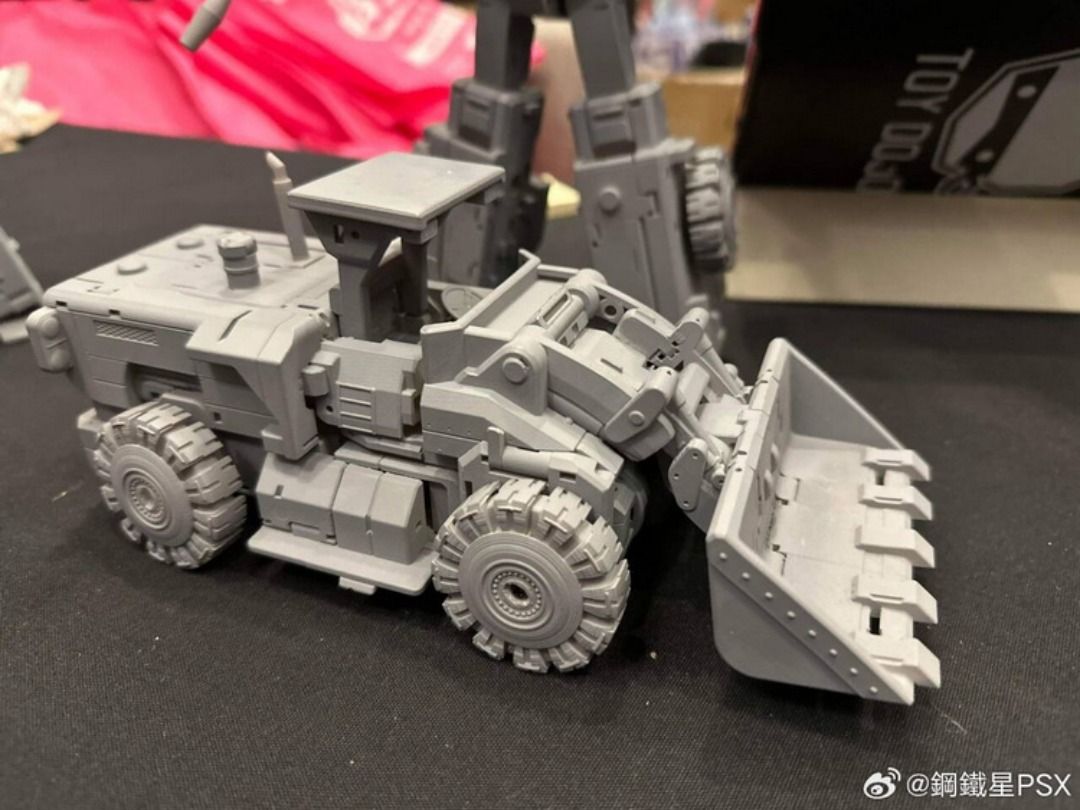 Mastermind Creations Ocular Max, PS-27 Deletus (MP Scrapper, Devastator ...