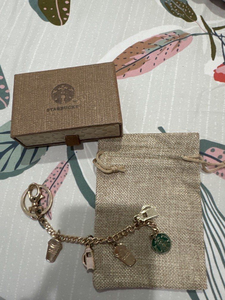 Starbucks chain, Komunitas di Carousell