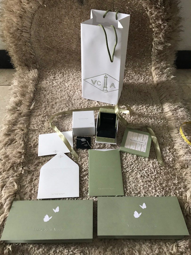 VAN CLEEF & ARPELS AUTHENTIC COMPLETE SET SEPERTI FOTO ALL 6 JUTA ...