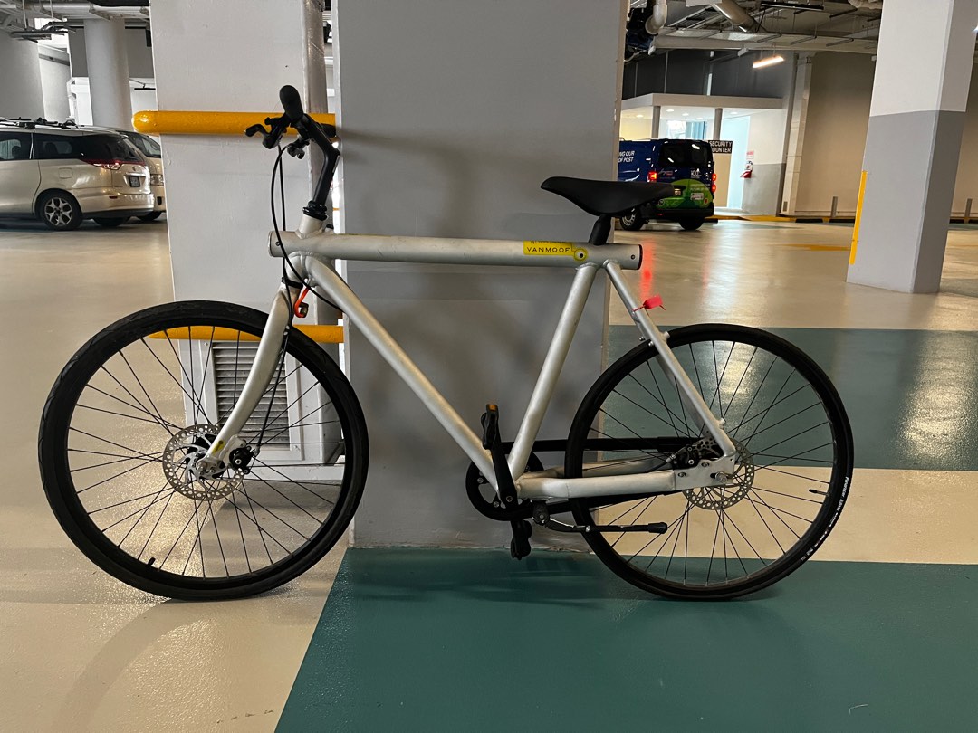 Van Moof Dutch bike, Sports Equipment, Bicycles & Parts, Bicycles on ...