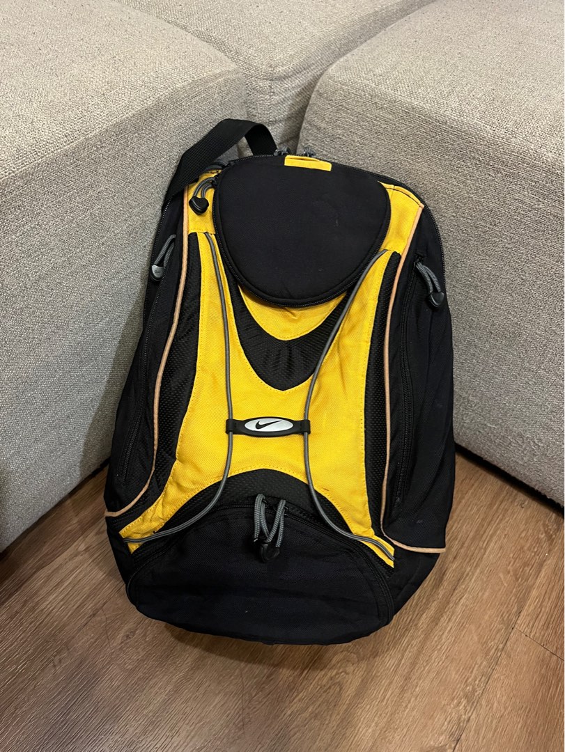 Vintage 2000's nike backpack, Men's Fashion, Bags, Backpacks on Carousell