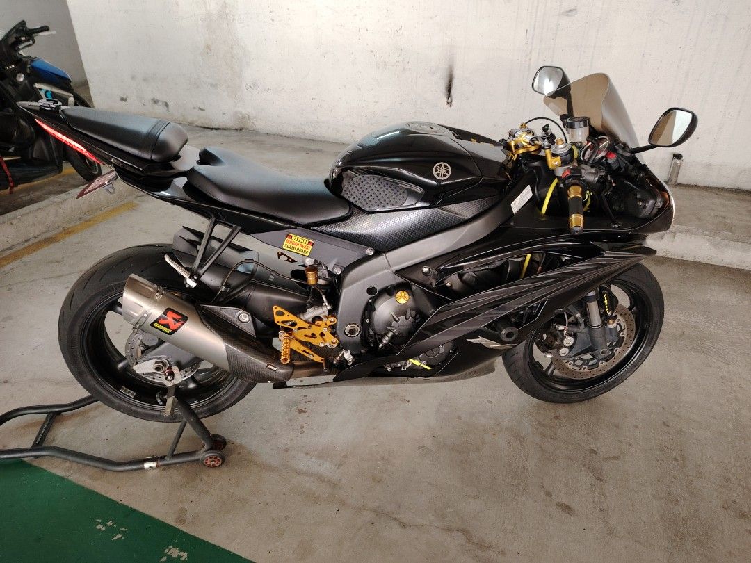 Yamaha R6 2010/2011, Motorbikes on Carousell