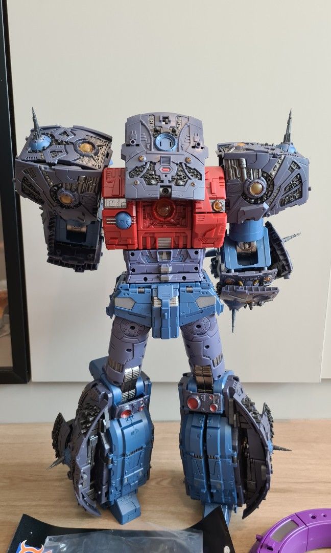 01-Studio Seed (not Transformers Primus) complete without box, Hobbies ...