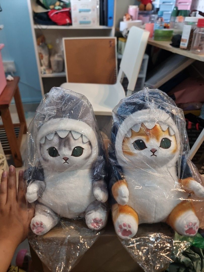 Authentic Mofusand Shark Plush, Hobbies & Toys, Memorabilia & Collectibles, Fan Merchandise on ...