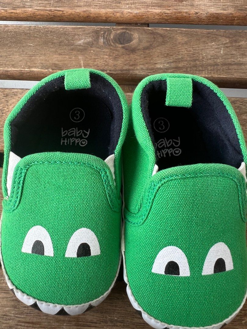 Baby Hippo Hippo Shoe Manjaku 13 CM, Babies & Kids, Babies & Kids ...