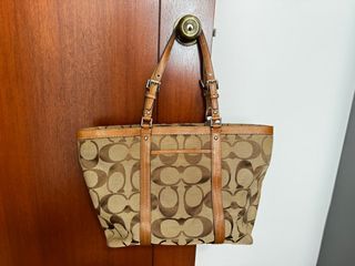 Coach Bag M1681-F57499, Women's Fashion, Bags & Wallets, Shoulder Bags ...