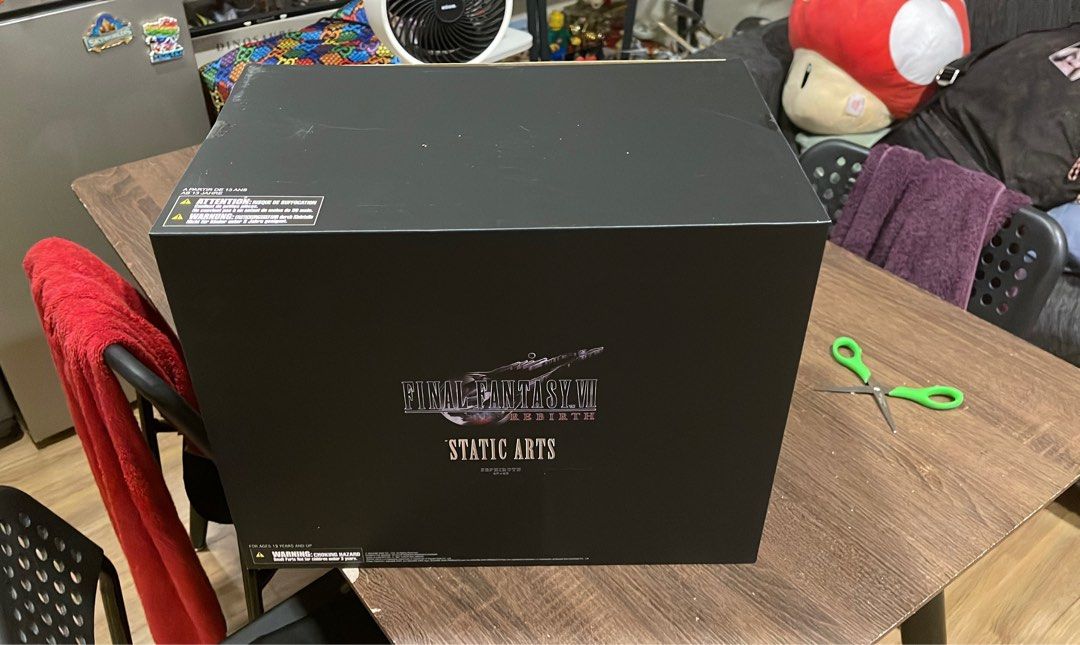 RUSH SALE!!! Final Fantasy VII Rebirth Sephiroth Statue, Hobbies & Toys ...