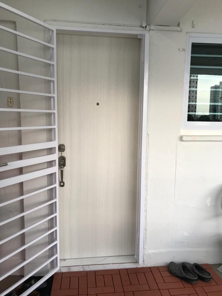 Hdb main door/fire rated main door/gate/digital lock, Furniture & Home ...