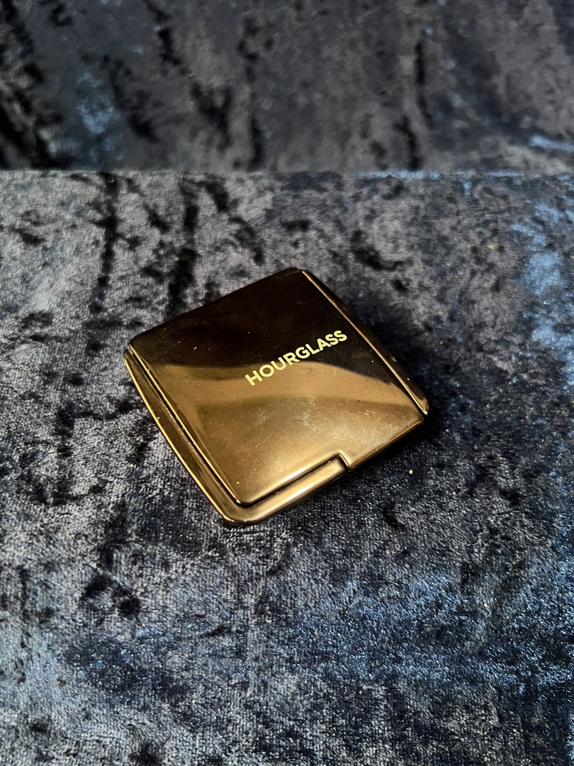 Hourglass Ambient Lighting Powder Dim Light, Beauty & Personal Care ...
