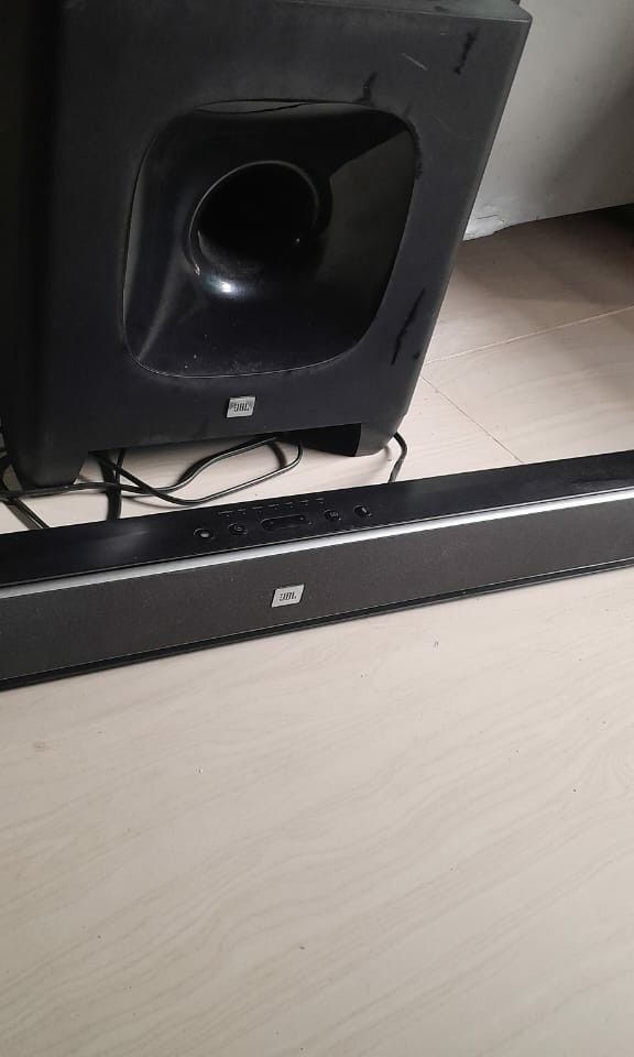 JBl soundbar sb400 speaker wireless, Elektronik, Audio di Carousell