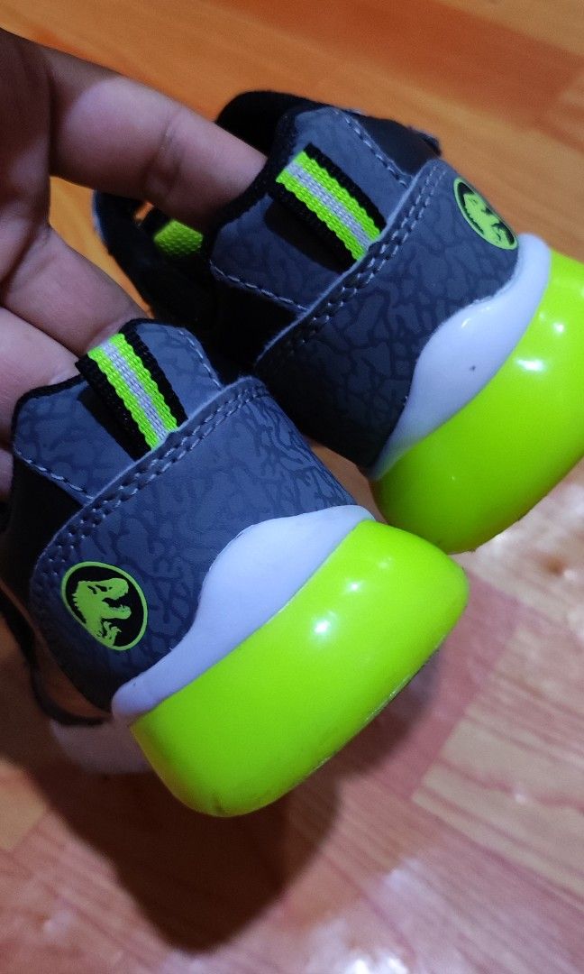 Jurassic world T.REx shoes, Babies & Kids, Babies & Kids Fashion on ...
