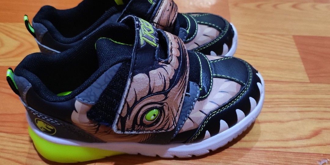 Jurassic world T.REx shoes, Babies & Kids, Babies & Kids Fashion on ...