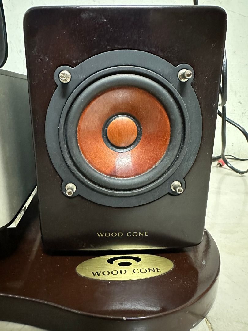 JVC CA EXA3 DVD CD USB 床頭音響 全機功能 全音域 木振膜核桃實木音箱 原廠遙控器, 耳機及錄音音訊設備, 音樂播放裝置 MP3及CD 播放器在旋轉拍賣