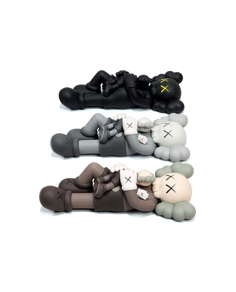 Kaws Holiday Singapore (set), Hobbies & Toys, Toys & Games on Carousell