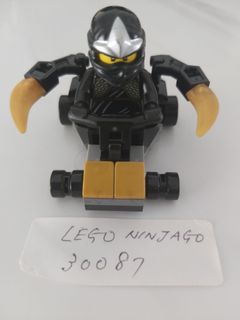 Novelty THE LEGO® NINJAGO MOVIE ™ Statue Of Wooden Master Wu, Hobbies ...